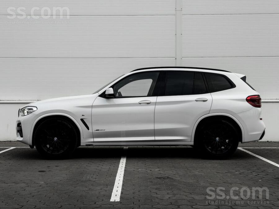 White BMW X3 2018 in Riga, with an engine capacity of 2.00 L and mileage of 0 thousand km for 22490 €, photo 11 on AUTOMOTO.COM.LV