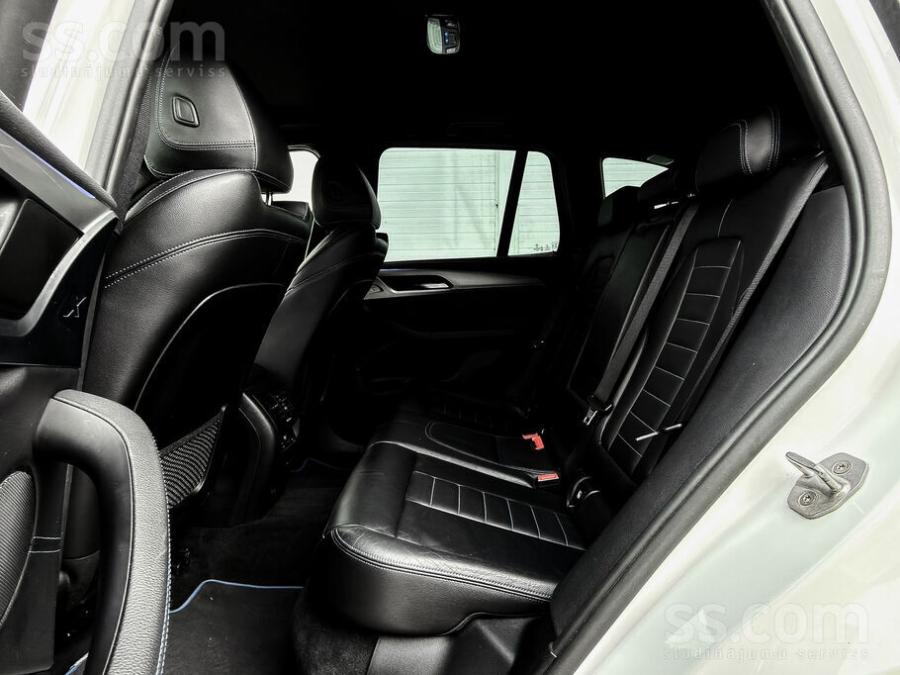 White BMW X3 2018 in Riga, with an engine capacity of 2.00 L and mileage of 0 thousand km for 22490 €, photo 18 on AUTOMOTO.COM.LV