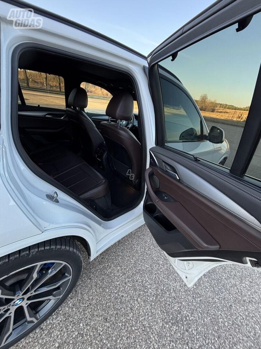 White BMW X3 2018 in Vilnius, with an engine capacity of 3.00 L and mileage of 158 thousand km for 27999 €, photo 10 on AUTOMOTO.COM.LV