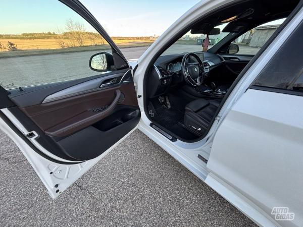 Balts BMW X3 2018 Viļņa, ar dzinēja tilpumu 3.00 L un nobraukumu 158 tūkst. km par 27999 €, foto 10 vietnē AUTOMOTO.COM.LV
