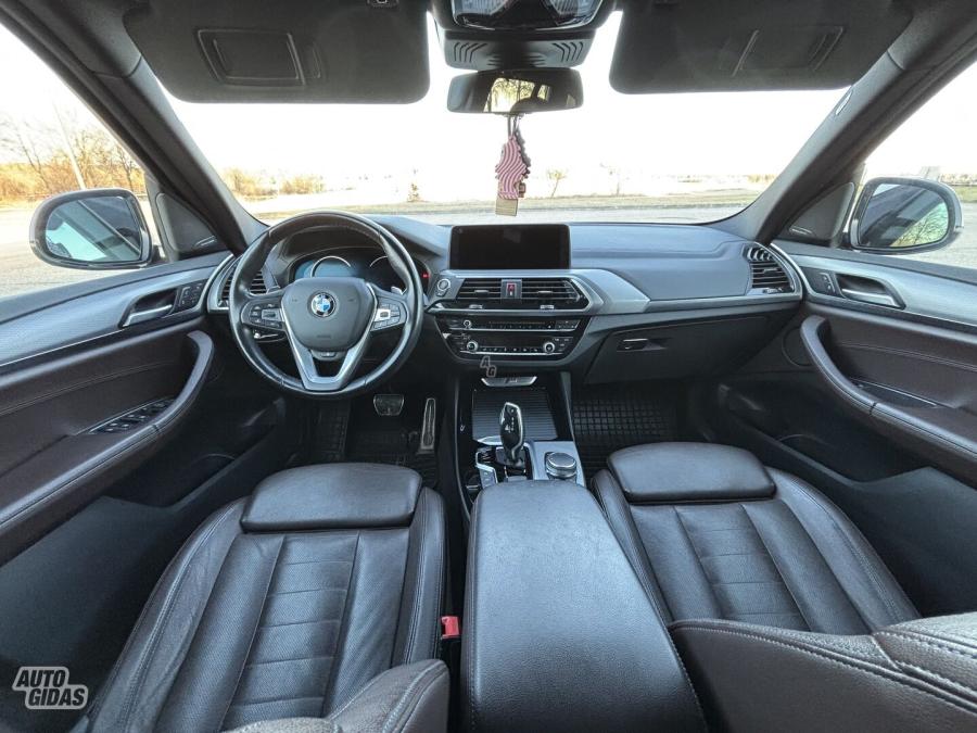 White BMW X3 2018 in Vilnius, with an engine capacity of 3.00 L and mileage of 158 thousand km for 27999 €, photo 18 on AUTOMOTO.COM.LV