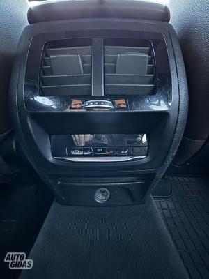 White BMW X3 2018 in Vilnius, with an engine capacity of 3.00 L and mileage of 158 thousand km for 27999 €, photo 20 on AUTOMOTO.COM.LV