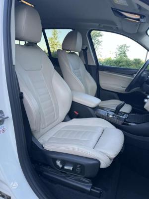 White BMW X3 2018 in Vilnius, with an engine capacity of 2.00 L and mileage of 198 thousand km for 23000 €, photo 9 on AUTOMOTO.COM.LV