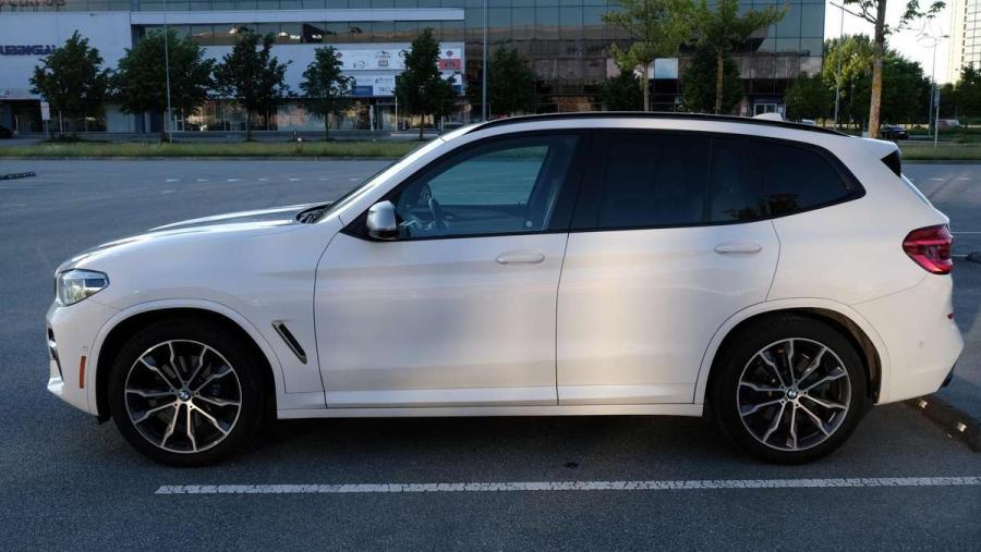 White BMW X3 2018 in Vilnius, with an engine capacity of 3.00 L and mileage of 243 thousand km for 24300 €, photo 10 on AUTOMOTO.COM.LV