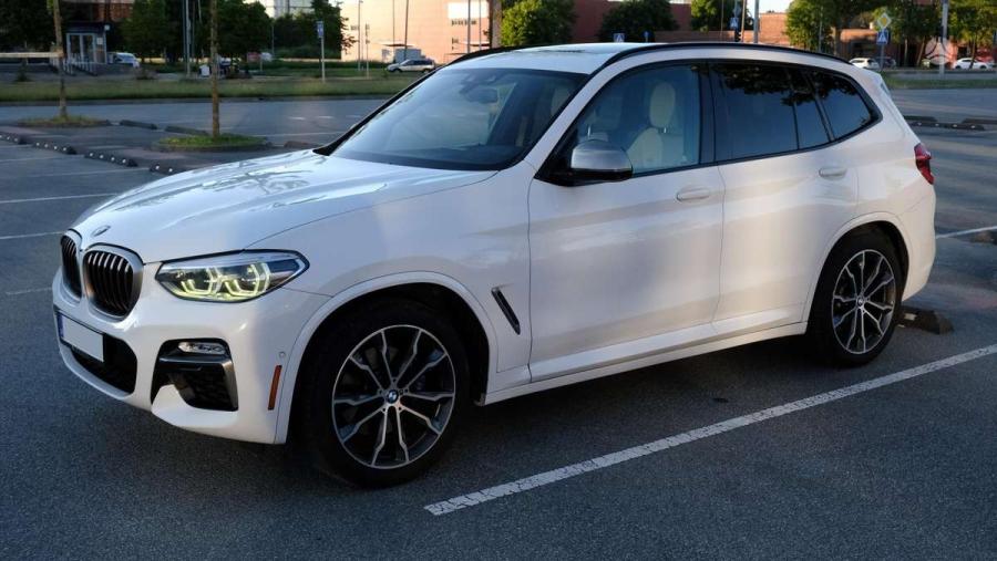White BMW X3 2018 in Vilnius, with an engine capacity of 3.00 L and mileage of 243 thousand km for 24300 €, photo 11 on AUTOMOTO.COM.LV