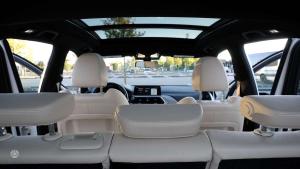 White BMW X3 2018 in Vilnius, with an engine capacity of 3.00 L and mileage of 243 thousand km for 24300 €, photo 18 on AUTOMOTO.COM.LV