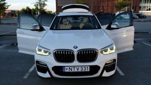White BMW X3 2018 in Vilnius, with an engine capacity of 3.00 L and mileage of 243 thousand km for 24300 €, photo 26 on AUTOMOTO.COM.LV