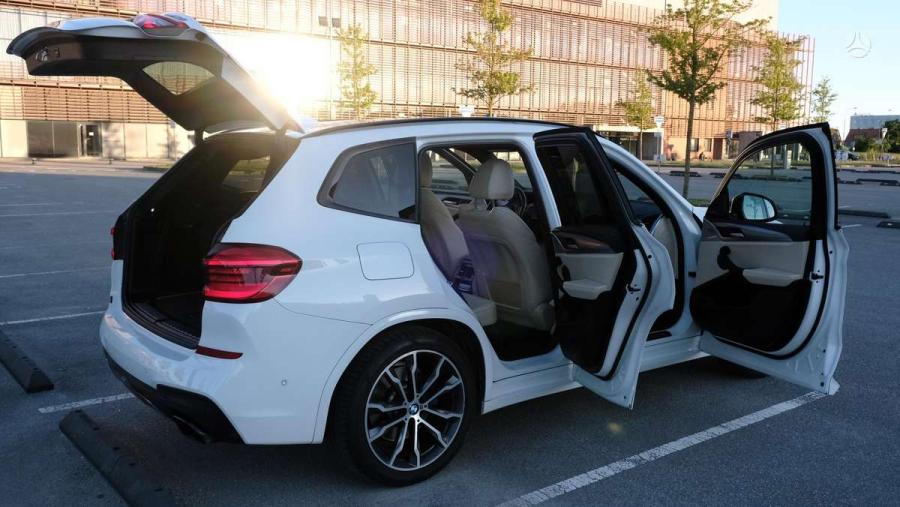 White BMW X3 2018 in Vilnius, with an engine capacity of 3.00 L and mileage of 243 thousand km for 24300 €, photo 30 on AUTOMOTO.COM.LV