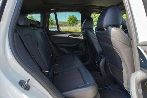 White BMW X3 2018 in Marijampole, with an engine capacity of 2.00 L and mileage of 216 thousand km for 25950 €, photo 37 on AUTOMOTO.COM.LV