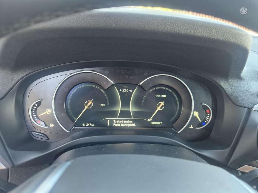 White BMW X3 2018 in Panevezys, with an engine capacity of 2.00 L and mileage of 290 thousand km for 15700 €, photo 15 on AUTOMOTO.COM.LV