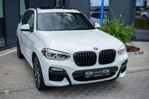White BMW X3 2018 in Kaunas, with an engine capacity of 2.00 L and mileage of 216 thousand km for 25950 €, photo 4 on AUTOMOTO.COM.LV