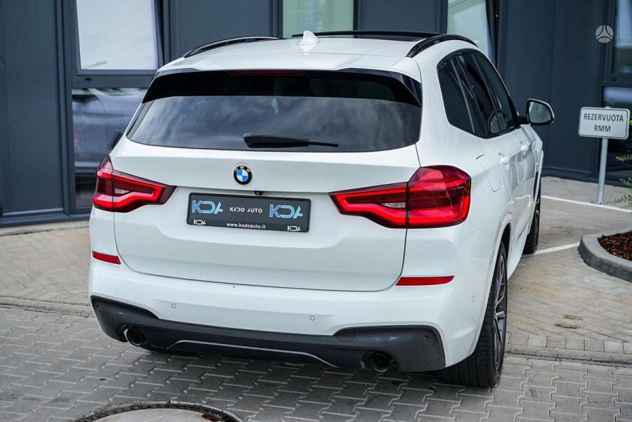 White BMW X3 2018 in Kaunas, with an engine capacity of 2.00 L and mileage of 216 thousand km for 25950 €, photo 14 on AUTOMOTO.COM.LV