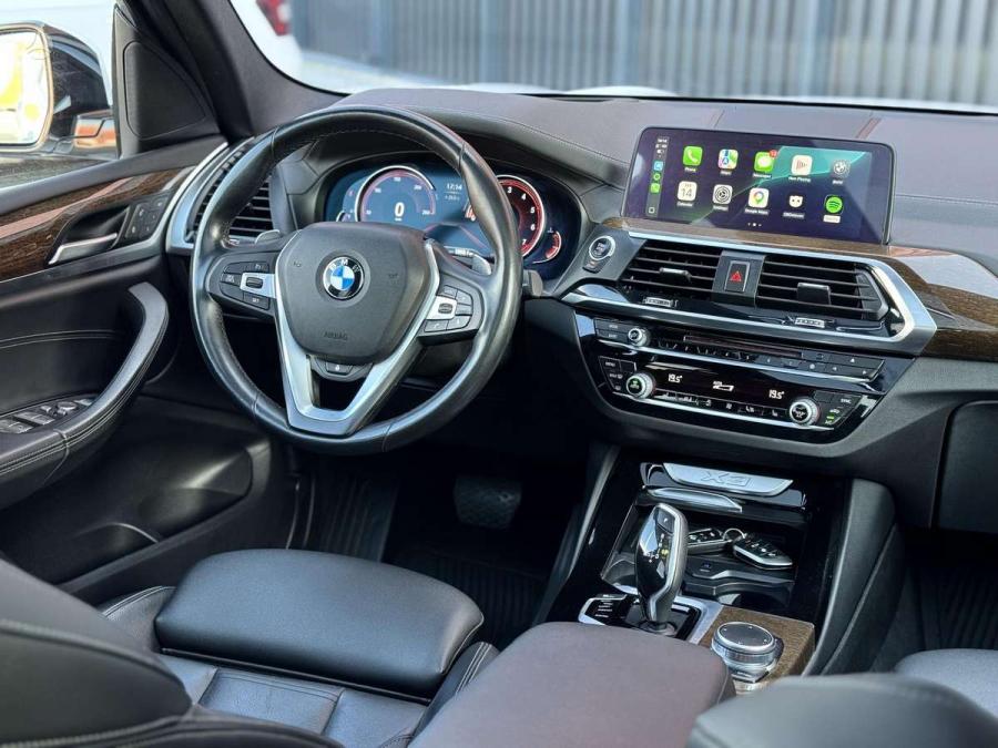 White BMW X3 2018 in Kaunas, with an engine capacity of 2.00 L and mileage of 80 thousand km for 20500 €, photo 3 on AUTOMOTO.COM.LV