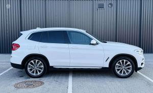 White BMW X3 2018 in Kaunas, with an engine capacity of 2.00 L and mileage of 80 thousand km for 20500 €, photo 8 on AUTOMOTO.COM.LV