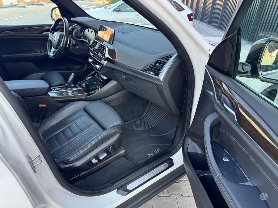 White BMW X3 2018 in Kaunas, with an engine capacity of 2.00 L and mileage of 80 thousand km for 20500 €, photo 16 on AUTOMOTO.COM.LV