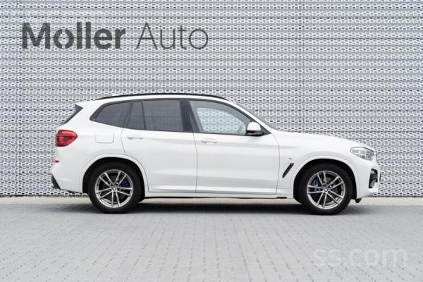 White BMW X3 2018 in Riga, with an engine capacity of 3.00 L and mileage of 133 thousand km for 24400 €, photo 5 on AUTOMOTO.COM.LV