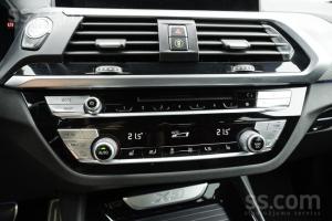 Balts BMW X3 2018 Rīga, ar dzinēja tilpumu 3.00 L un nobraukumu 133 tūkst. km par 24400 €, foto 23 vietnē AUTOMOTO.COM.LV