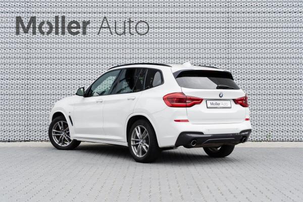White BMW X3 2018 in Marupe, with an engine capacity of 3.00 L and mileage of 133 thousand km for 24400 €, photo 3 on AUTOMOTO.COM.LV