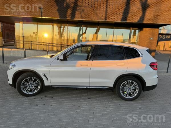 Balts BMW X3 2018 Daugavpils, ar dzinēja tilpumu 2.00 L un nobraukumu 186 tūkst. km par 25950 €, foto 10 vietnē AUTOMOTO.COM.LV