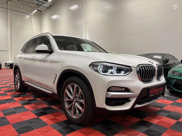 White BMW X3 2018 in Vilnius, with an engine capacity of 2.00 L and mileage of 57 thousand km for 22700 €, photo 3 on AUTOMOTO.COM.LV