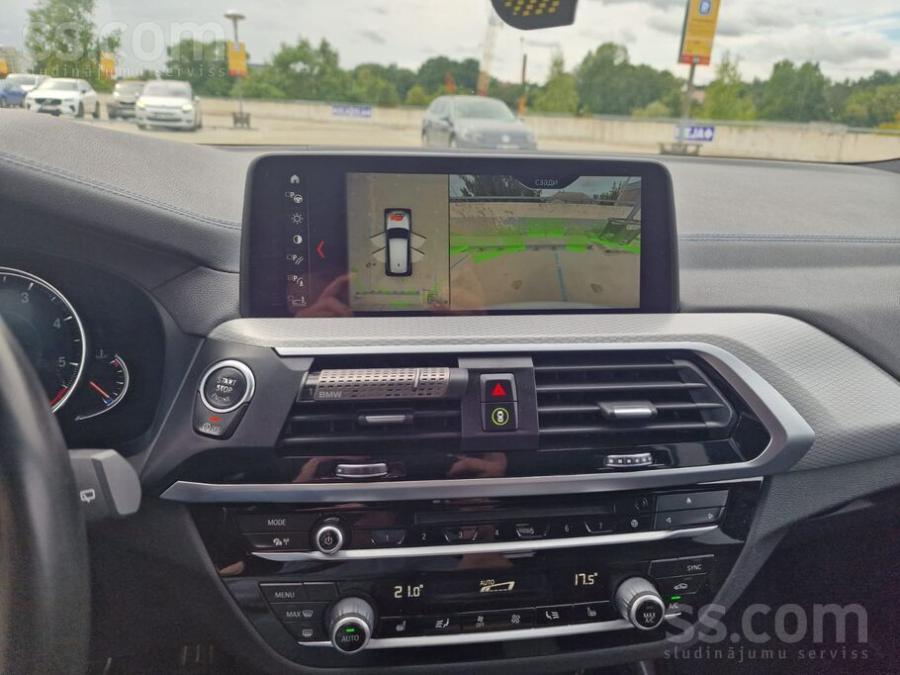 White BMW X3 2018 in Riga, with an engine capacity of 3.00 L and mileage of 211 thousand km for 24950 €, photo 14 on AUTOMOTO.COM.LV