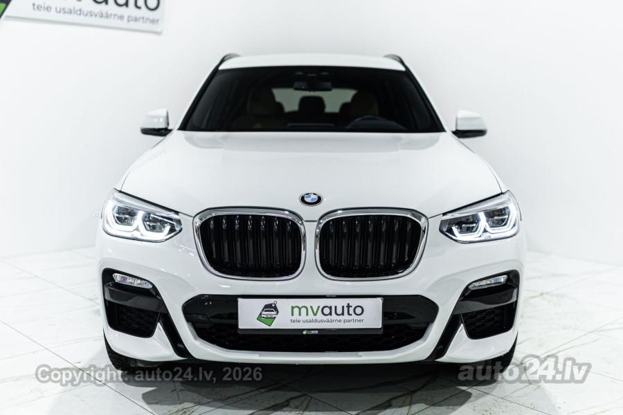 White BMW X3 2018 in Tallinn, with an engine capacity of 3.00 L and mileage of 158 thousand km for 24990 €, photo 5 on AUTOMOTO.COM.LV