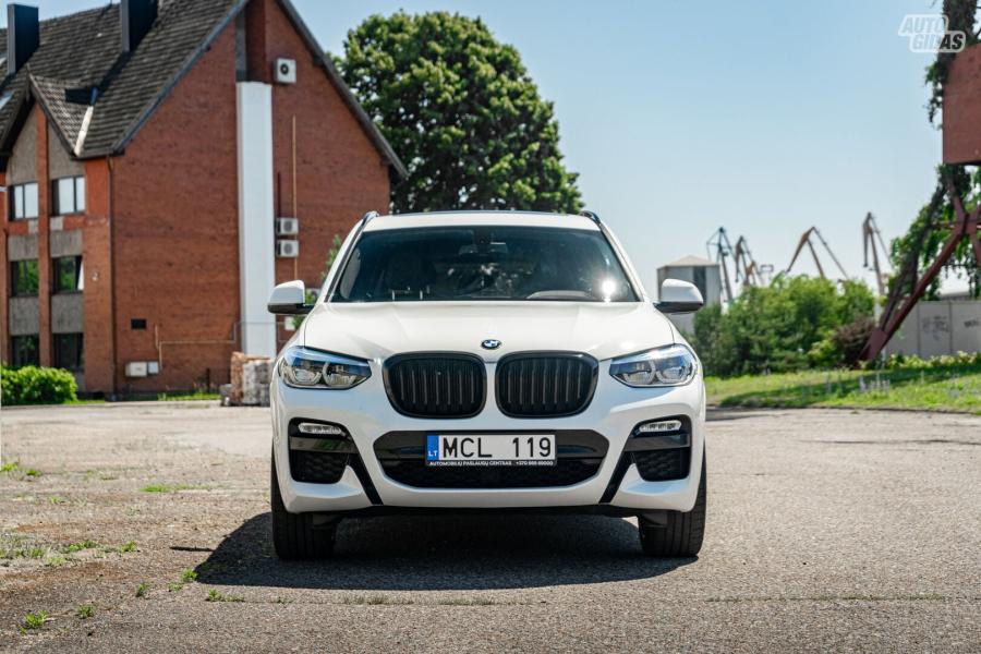 White BMW X3 2019 in Klaipeda, with an engine capacity of 2.00 L and mileage of 98 thousand km for 23500 €, photo 3 on AUTOMOTO.COM.LV