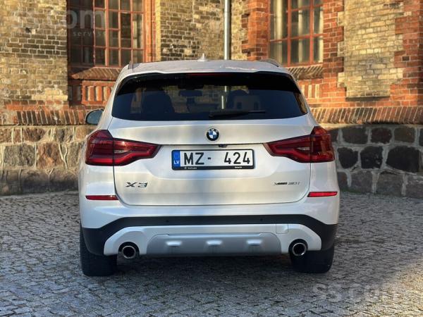 White BMW X3 2019 in Riga, with an engine capacity of 2.00 L and mileage of 61 thousand km for 30700 €, photo 4 on AUTOMOTO.COM.LV