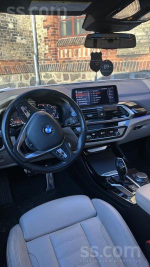 Balts BMW X3 2019 Rīga, ar dzinēja tilpumu 2.00 L un nobraukumu 61 tūkst. km par 30700 €, foto 8 vietnē AUTOMOTO.COM.LV