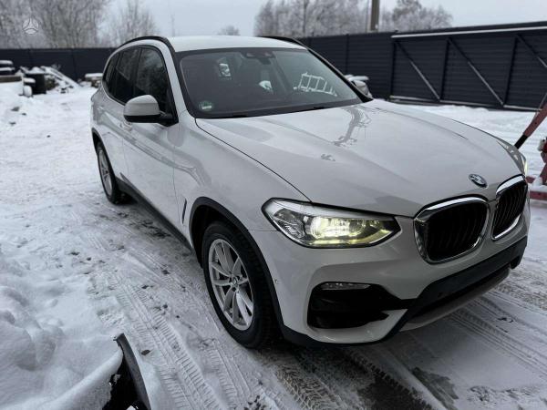White BMW X3 2019 in Kaunas, with an engine capacity of 2.99 L and mileage of 297 thousand km for 13900 €, photo 1 on AUTOMOTO.COM.LV