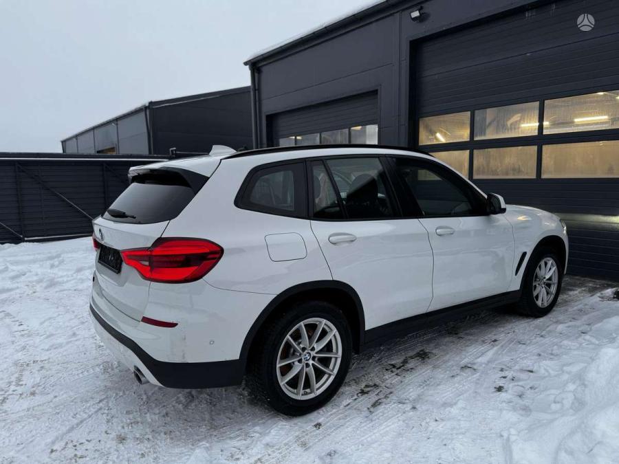 Balts BMW X3 2019 Kauņa, ar dzinēja tilpumu 2.99 L un nobraukumu 297 tūkst. km par 13900 €, foto 4 vietnē AUTOMOTO.COM.LV