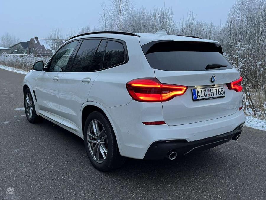 White BMW X3 2019 in Vilnius, with an engine capacity of 2.99 L and mileage of 185 thousand km for 26900 €, photo 2 on AUTOMOTO.COM.LV
