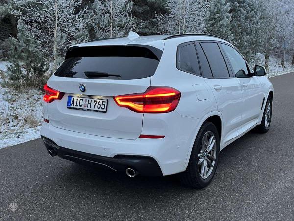 White BMW X3 2019 in Vilnius, with an engine capacity of 2.99 L and mileage of 185 thousand km for 26900 €, photo 4 on AUTOMOTO.COM.LV