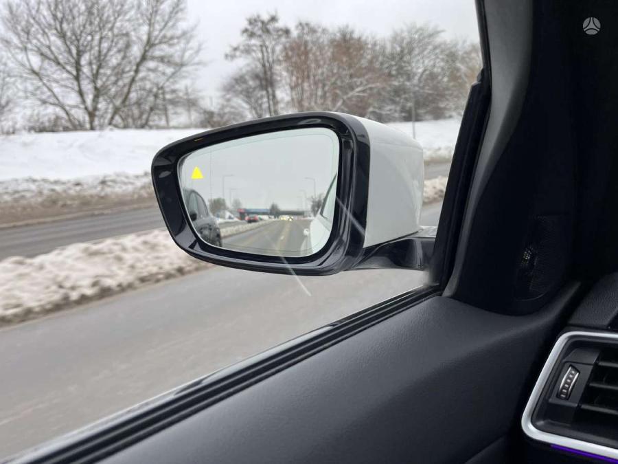 White BMW X3 2019 in Vilnius, with an engine capacity of 2.99 L and mileage of 185 thousand km for 26900 €, photo 19 on AUTOMOTO.COM.LV