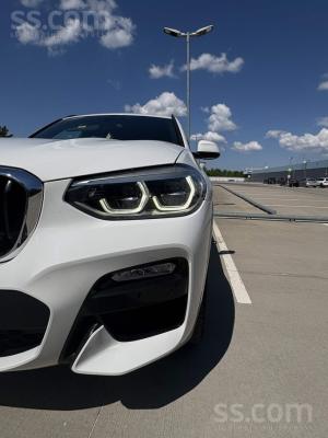 Balts BMW X3 2019 Rīga, ar dzinēja tilpumu 3.00 L un nobraukumu 112 tūkst. km par 27000 €, foto 4 vietnē AUTOMOTO.COM.LV