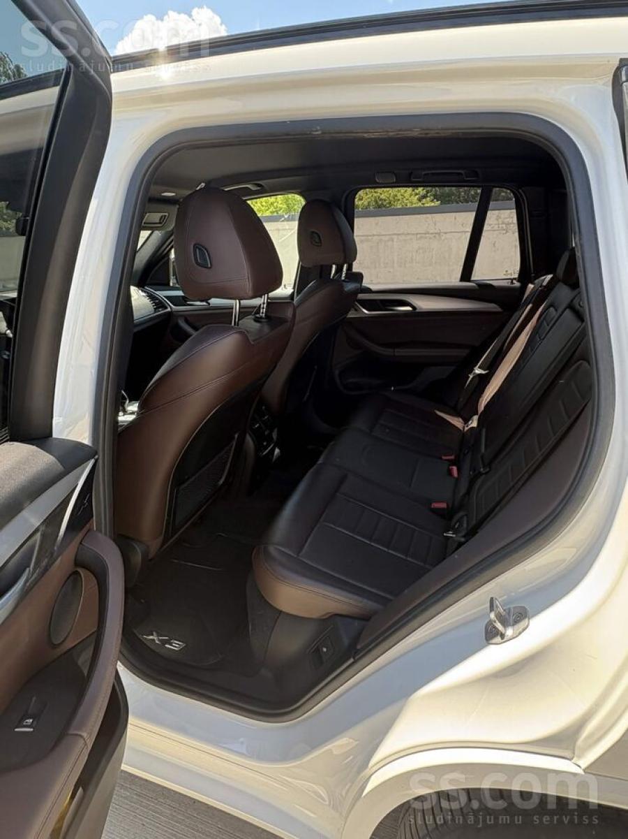 Balts BMW X3 2019 Rīga, ar dzinēja tilpumu 3.00 L un nobraukumu 112 tūkst. km par 27000 €, foto 6 vietnē AUTOMOTO.COM.LV