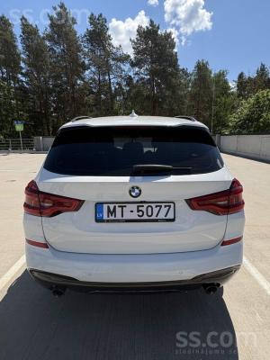 Balts BMW X3 2019 Rīga, ar dzinēja tilpumu 3.00 L un nobraukumu 112 tūkst. km par 27000 €, foto 8 vietnē AUTOMOTO.COM.LV