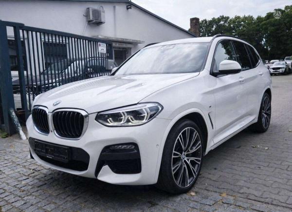 White BMW X3 2019 in Vilkaviskis, with an engine capacity of 2.99 L and mileage of 109 thousand km for 22300 €, photo 1 on AUTOMOTO.COM.LV