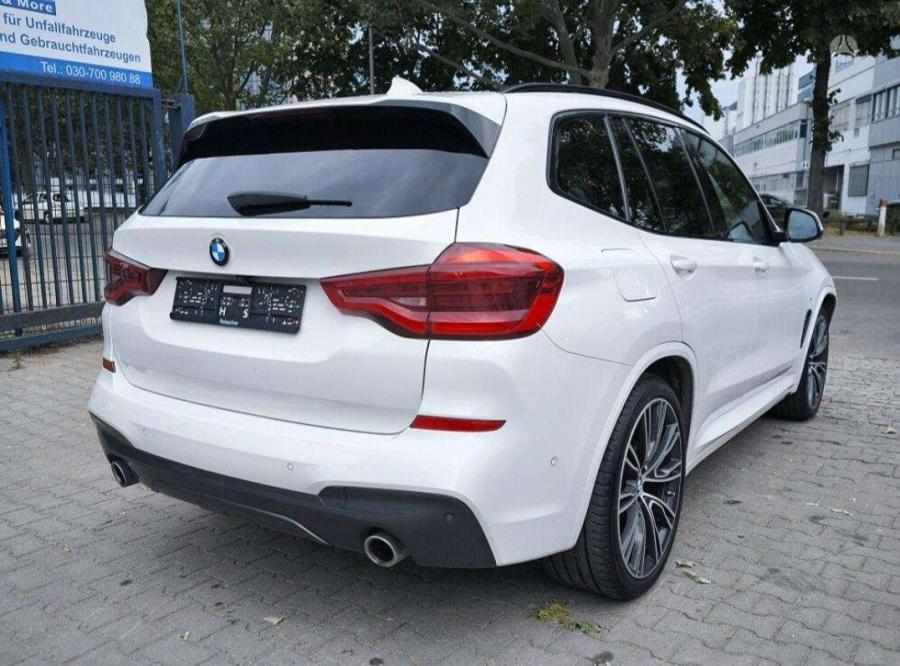 White BMW X3 2019 in Vilkaviskis, with an engine capacity of 2.99 L and mileage of 109 thousand km for 22300 €, photo 5 on AUTOMOTO.COM.LV