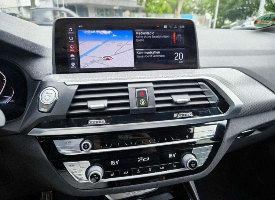 White BMW X3 2019 in Vilkaviskis, with an engine capacity of 2.99 L and mileage of 109 thousand km for 22300 €, photo 15 on AUTOMOTO.COM.LV