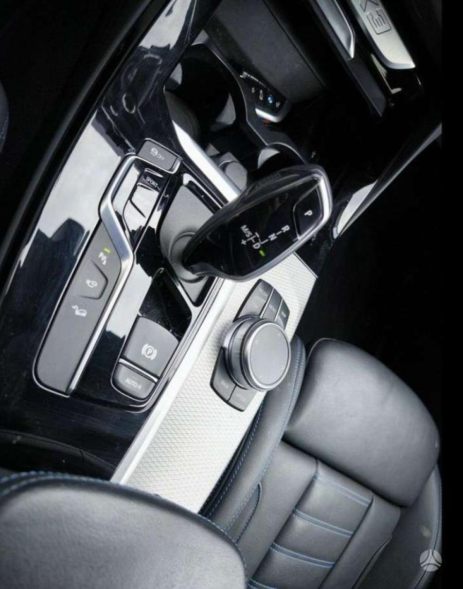 White BMW X3 2019 in Vilkaviskis, with an engine capacity of 2.99 L and mileage of 109 thousand km for 22300 €, photo 16 on AUTOMOTO.COM.LV