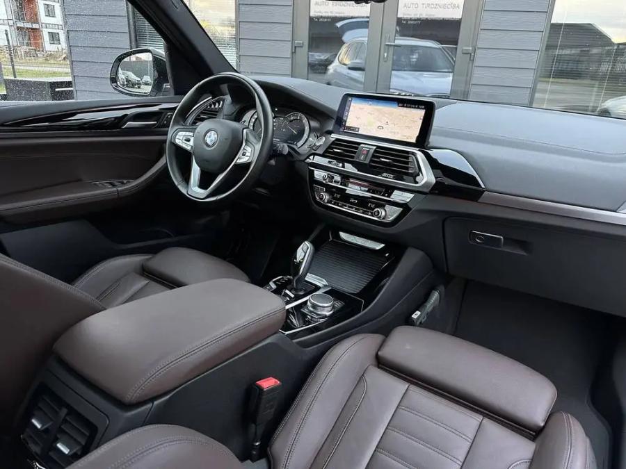 White BMW X3 2019 in Jelgava, with an engine capacity of 2.00 L and mileage of 170 thousand km for 19850 €, photo 14 on AUTOMOTO.COM.LV