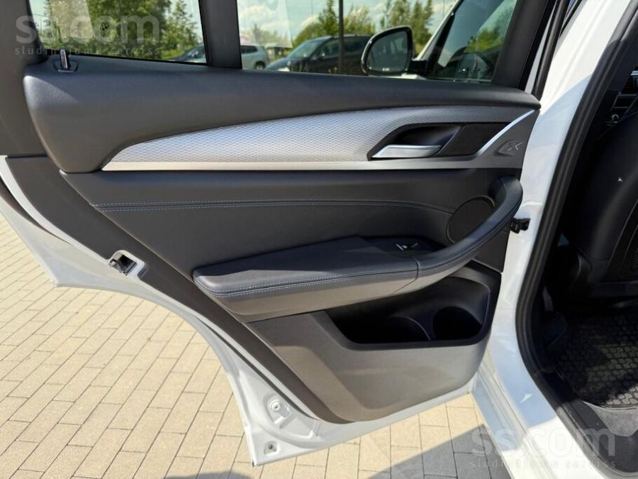 Balts BMW X3 2019 Daugavpils, ar dzinēja tilpumu 2.00 L un nobraukumu 160 tūkst. km par 27500 €, foto 16 vietnē AUTOMOTO.COM.LV