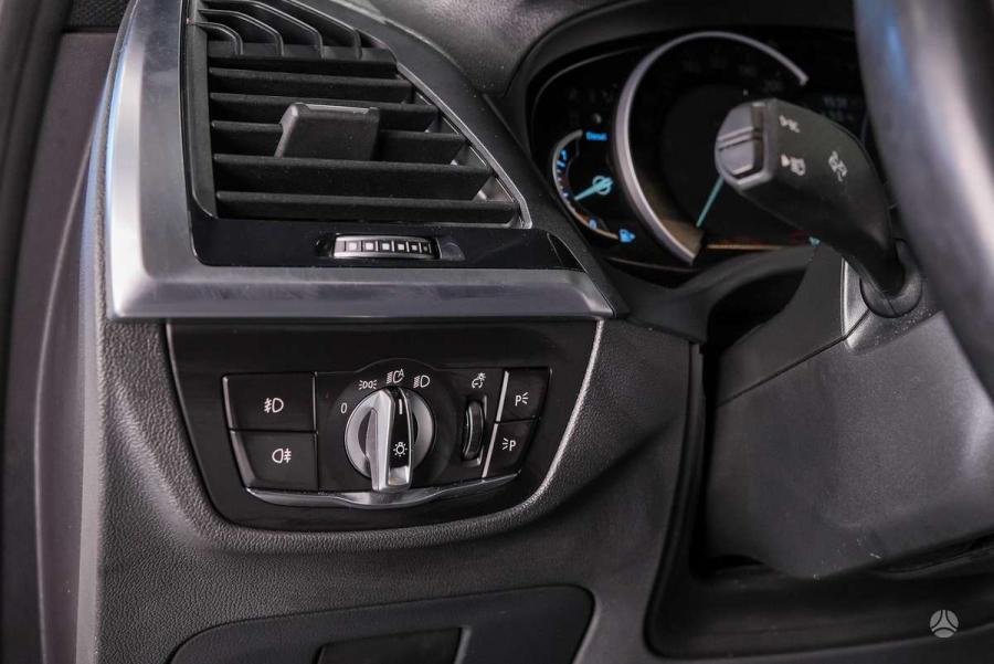 Balts BMW X3 2019 Kauņa, ar dzinēja tilpumu 2.00 L un nobraukumu 181 tūkst. km par 23950 €, foto 29 vietnē AUTOMOTO.COM.LV