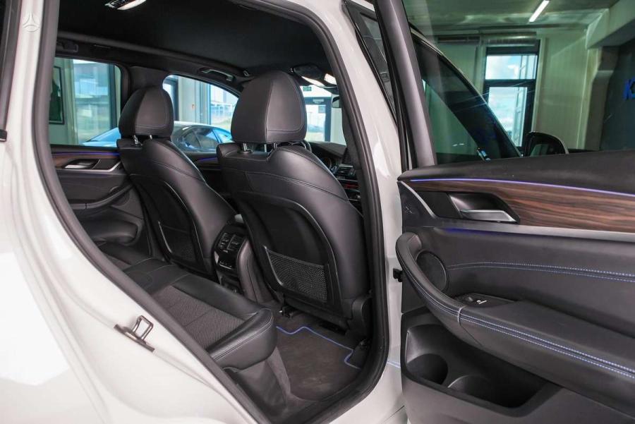Balts BMW X3 2019 Kauņa, ar dzinēja tilpumu 2.00 L un nobraukumu 181 tūkst. km par 23950 €, foto 35 vietnē AUTOMOTO.COM.LV