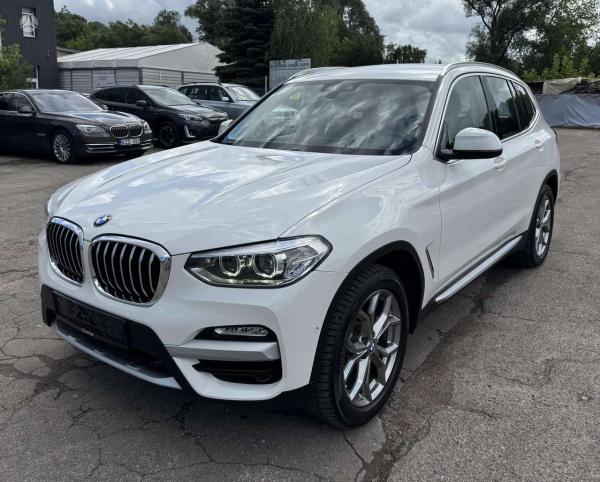 Balts BMW X3 2019 Panevēža, ar dzinēja tilpumu 2.00 L un nobraukumu 241 tūkst. km par 18500 €, foto 1 vietnē AUTOMOTO.COM.LV
