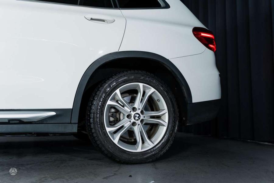 Balts BMW X3 2019 Viļņa, ar dzinēja tilpumu 2.00 L un nobraukumu 110 tūkst. km par 19999 €, foto 16 vietnē AUTOMOTO.COM.LV