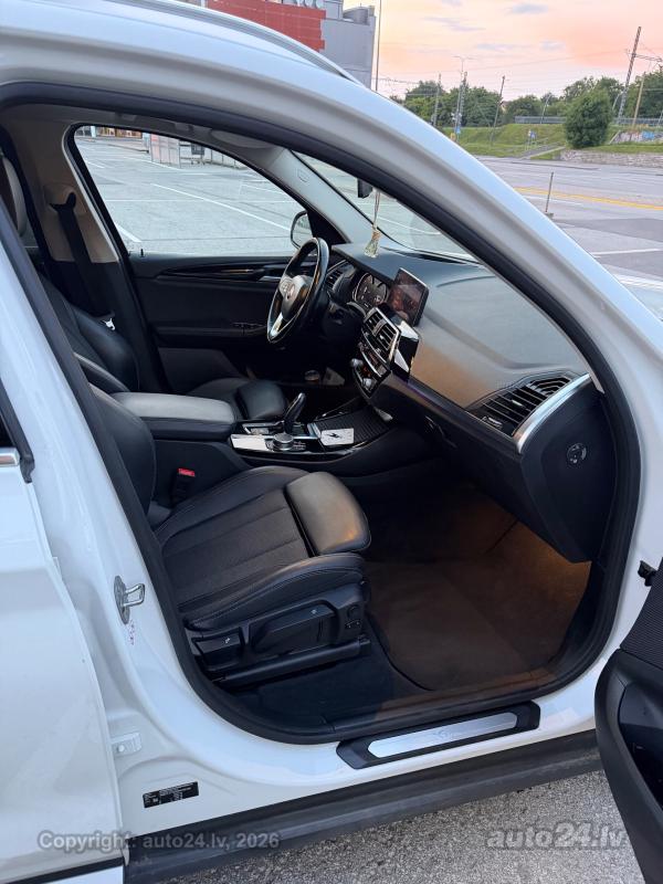 White BMW X3 2019 in Tallinn, with an engine capacity of 3.00 L and mileage of 186 thousand km for 28793 €, photo 9 on AUTOMOTO.COM.LV