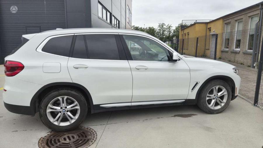 Balts BMW X3 2019 Klaipėda, ar dzinēja tilpumu 2.00 L un nobraukumu 135 tūkst. km par 18600 €, foto 11 vietnē AUTOMOTO.COM.LV