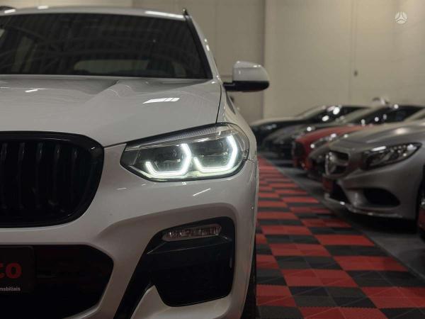 White BMW X3 2019 in Vilnius, with an engine capacity of 2.99 L and mileage of 191 thousand km for 27500 €, photo 8 on AUTOMOTO.COM.LV